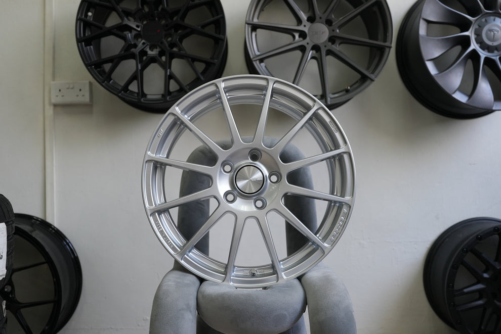 {INSTOCK} Original 17" Enkei PF03 Rims – pitstoptyres